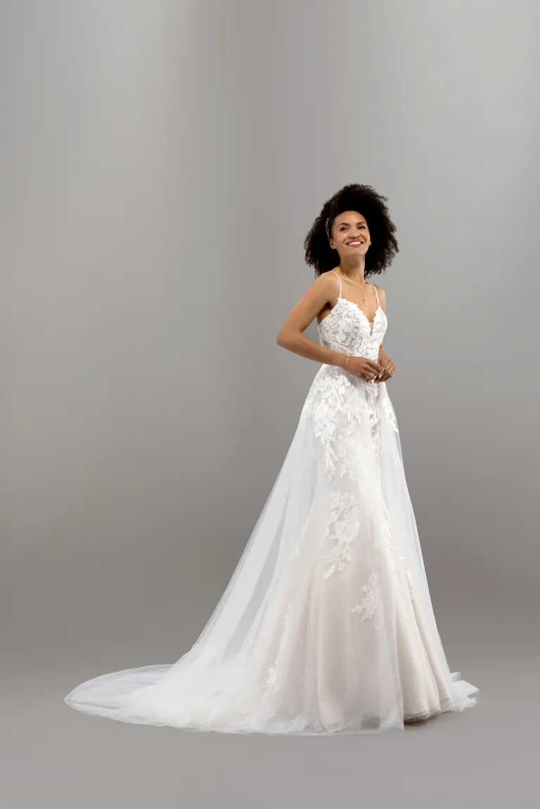 Brautkleider | Boss Wedding Store